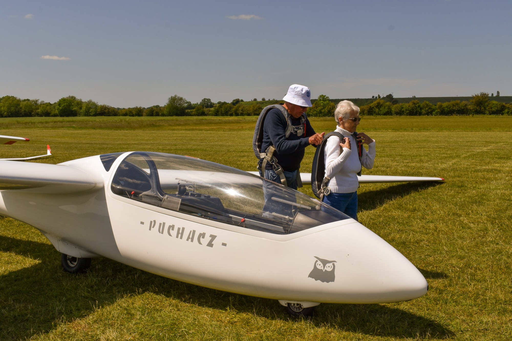 Gliding Into the 70s – Stuart Aken