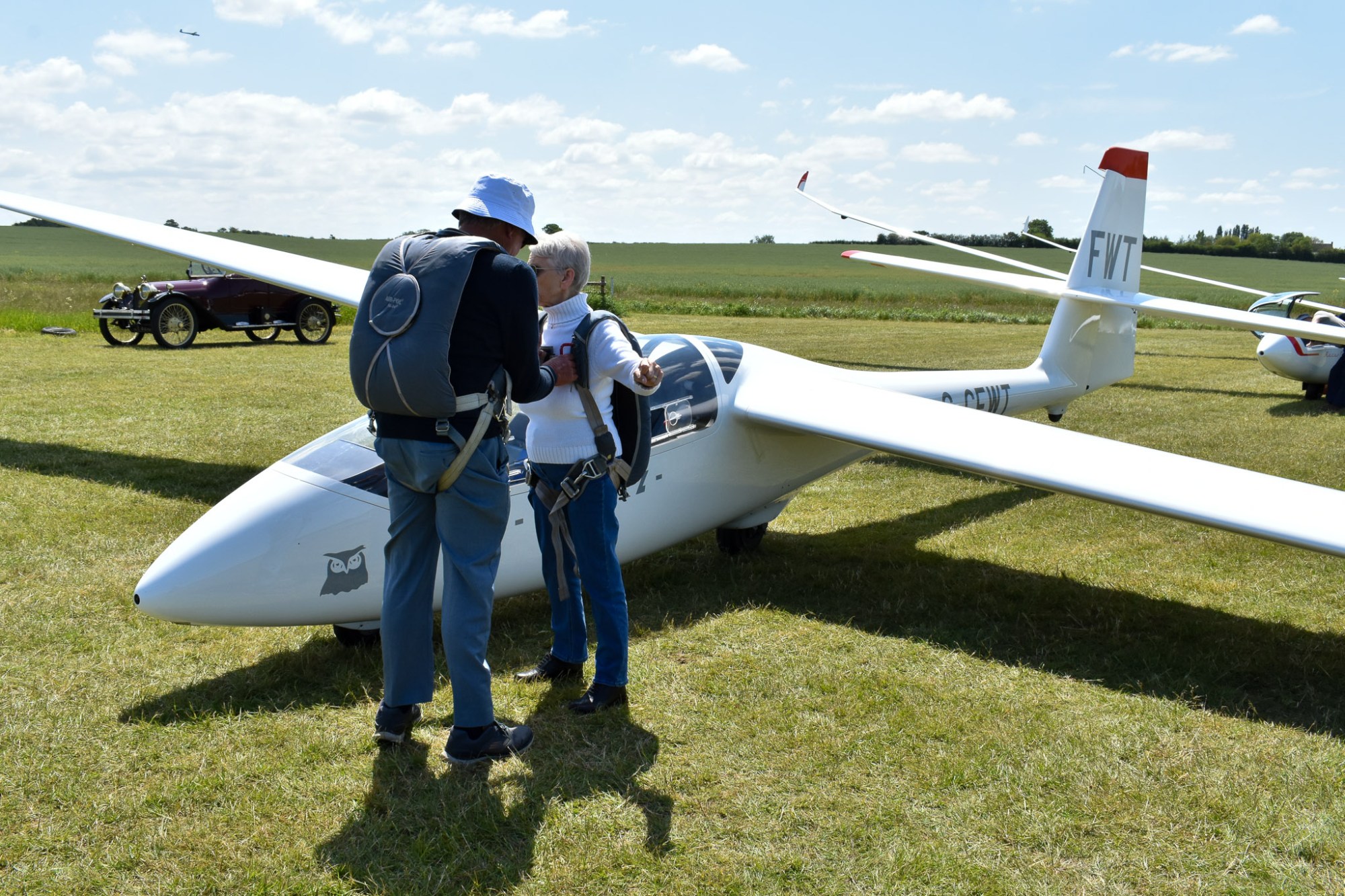 Gliding Into the 70s – Stuart Aken