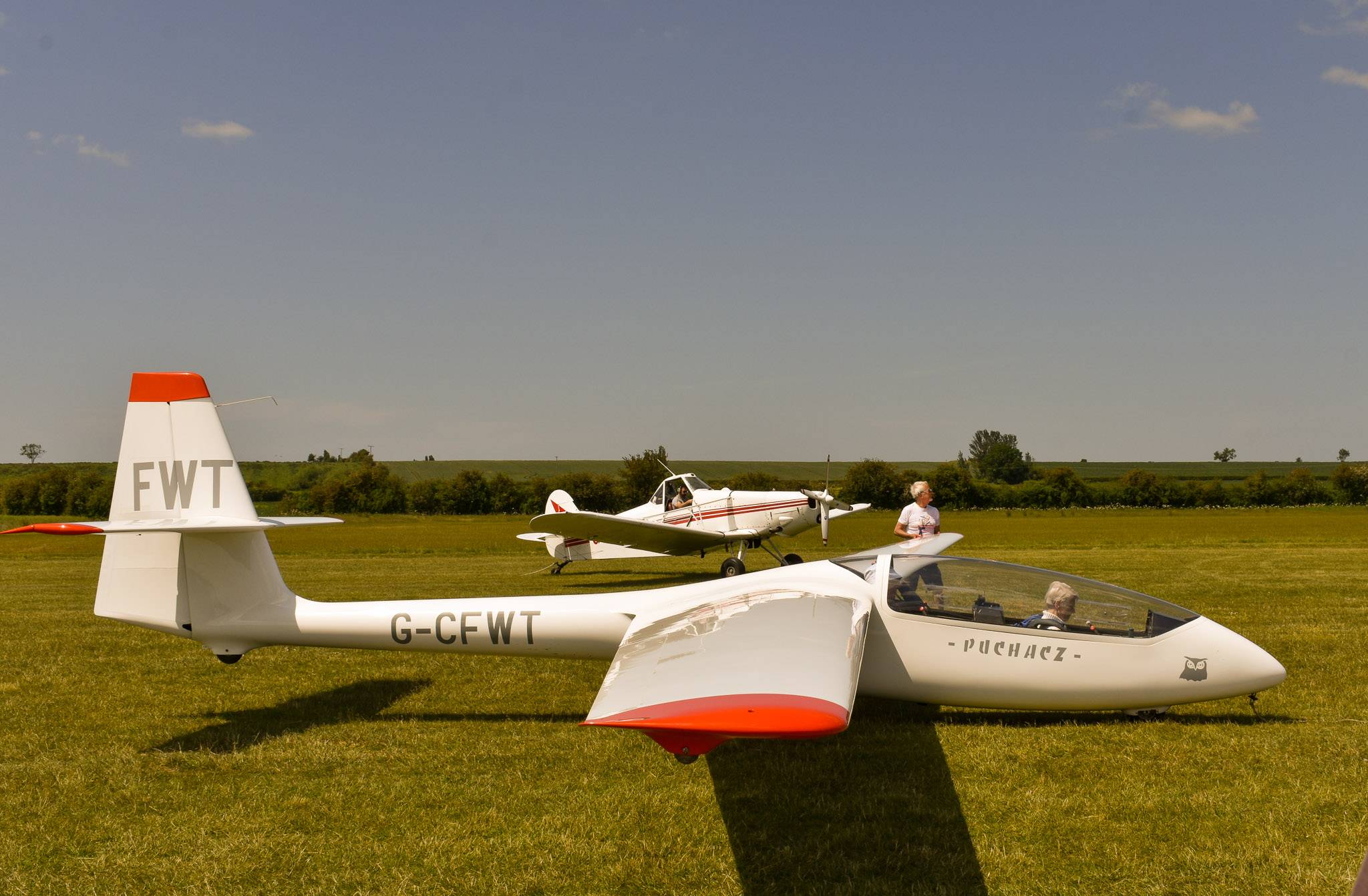 Gliding Into the 70s – Stuart Aken